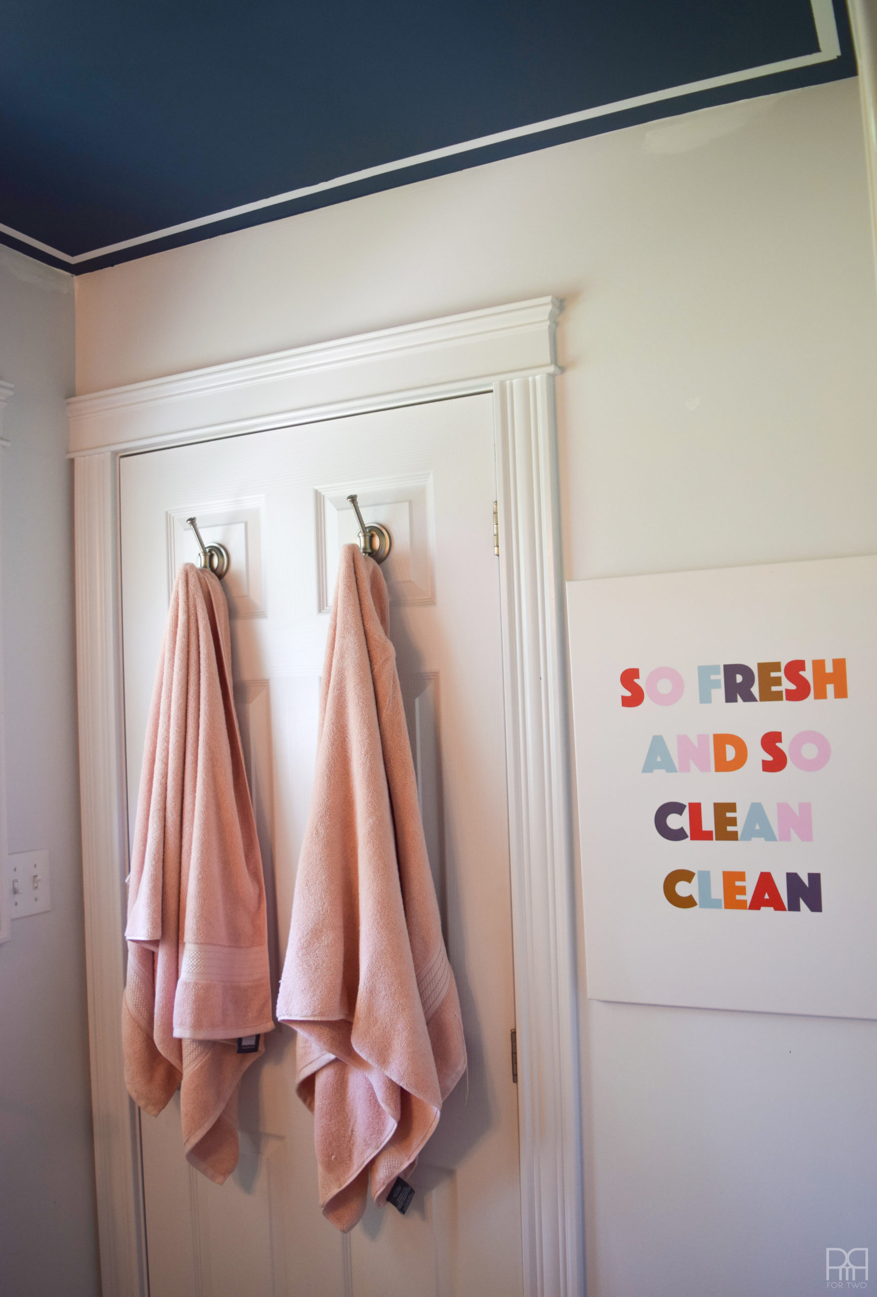 DIY Bathroom Sign