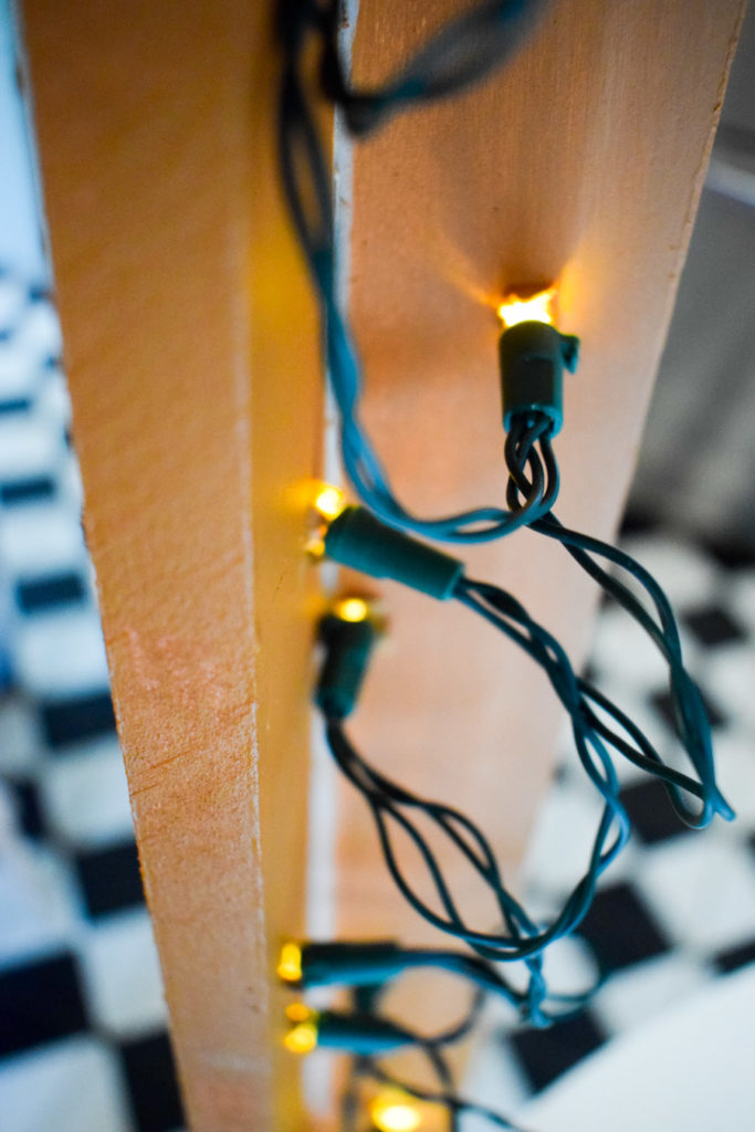 DIY Hand Puppet Theater • PMQ for two