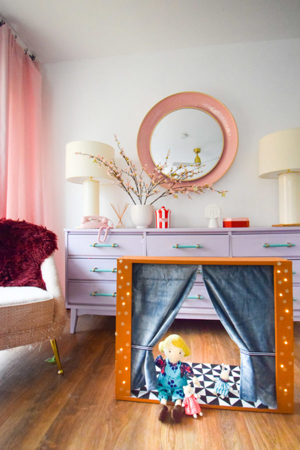 DIY Hand Puppet Theater • PMQ for two